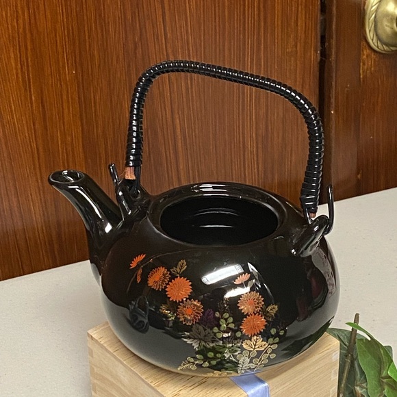 Vintage | Kitchen | Vintage Black With Flowers Oriental Teapot Wicker ...